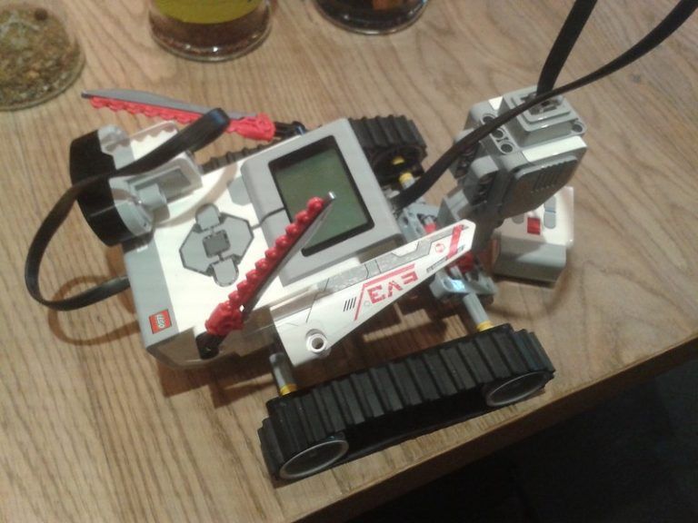 Los robots de LEGO para niños: Mindstorms EV3, WeDO y Boost